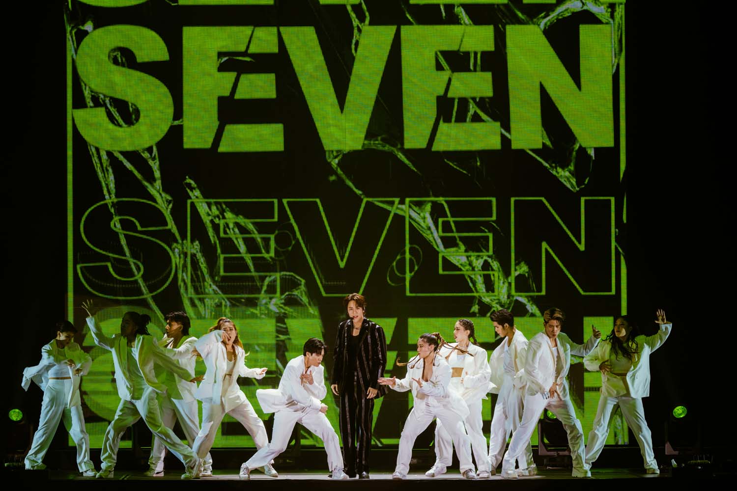 Nanon Born to เบียว Concert – Life In Cartoon Motion